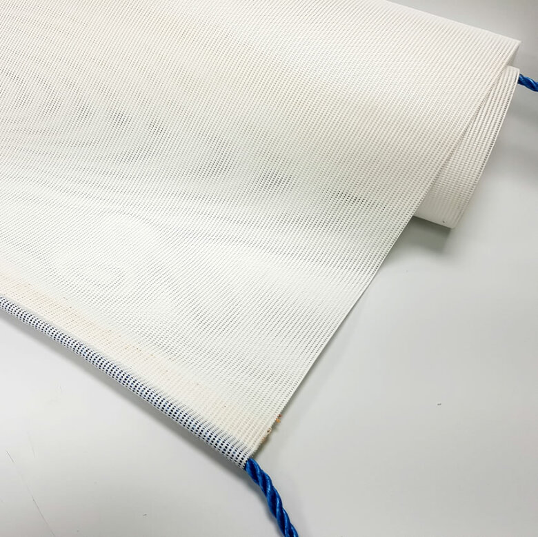 Why Do Eyelets Rip Out Of Banners? - Graphic Warehouse - Blog